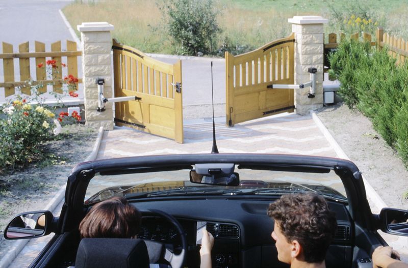 Quelle motorisation de portail choisir ? - Mr Bricolage Relais